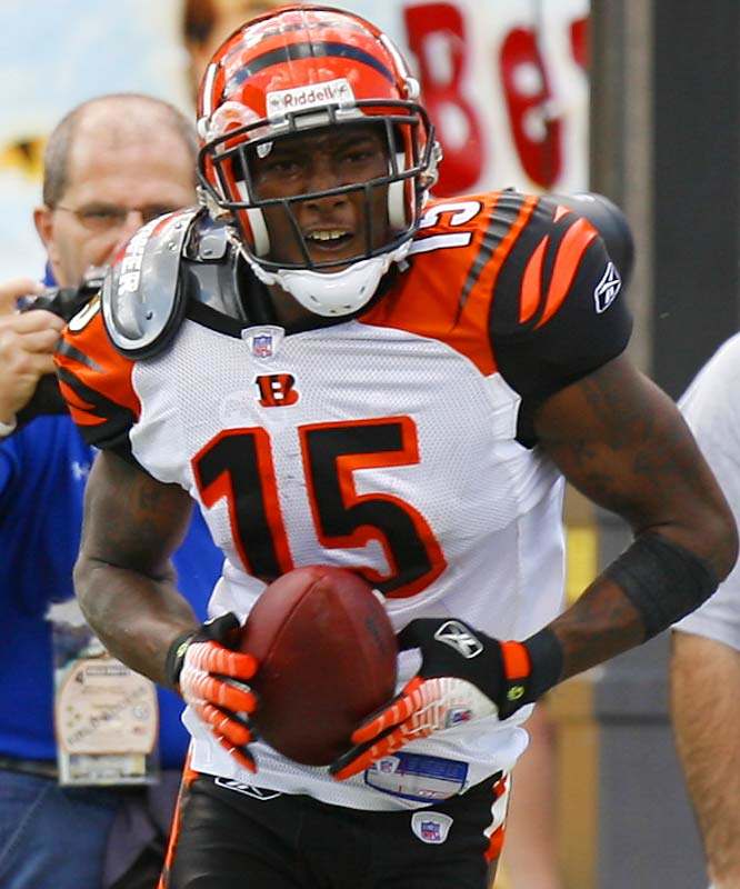 NFL's 10 Most Controversial Players - Sports Illustrated