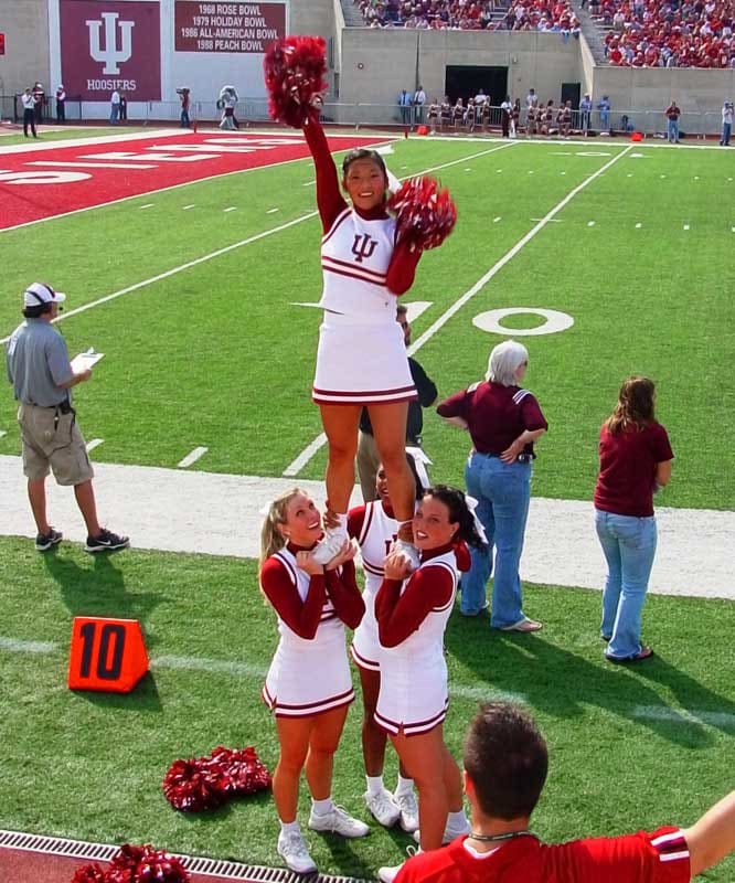 Cheerleader of the Week - Sports Illustrated