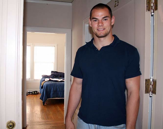 Campus Cribs - Sports Illustrated