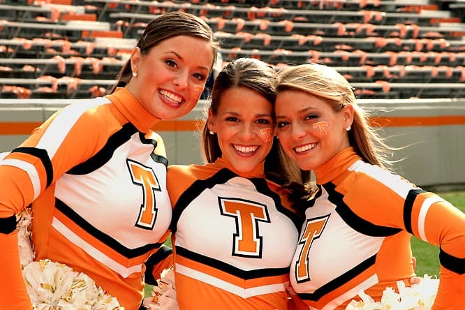 Cheerleader of the Week - Sports Illustrated