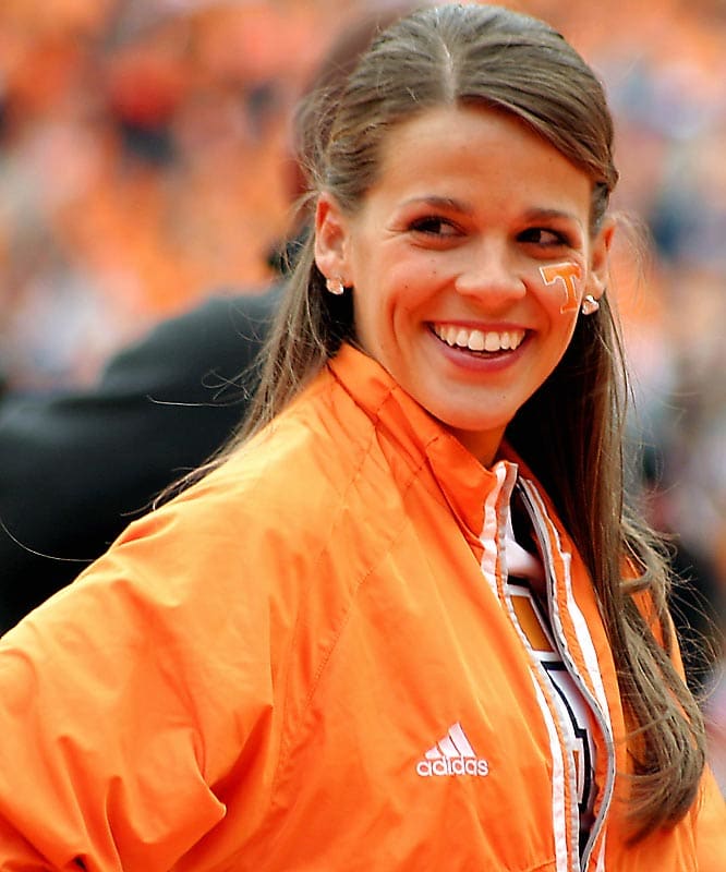 Cheerleader of the Week - Sports Illustrated