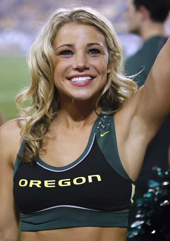 Cheerleader of the Week - Sports Illustrated