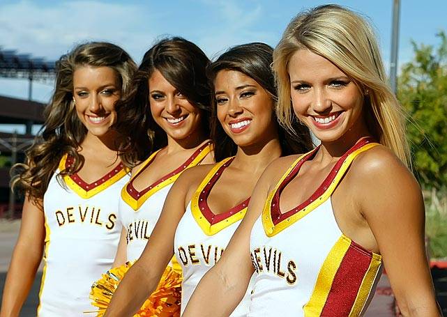 Cheerleader Of The Week Sports Illustrated