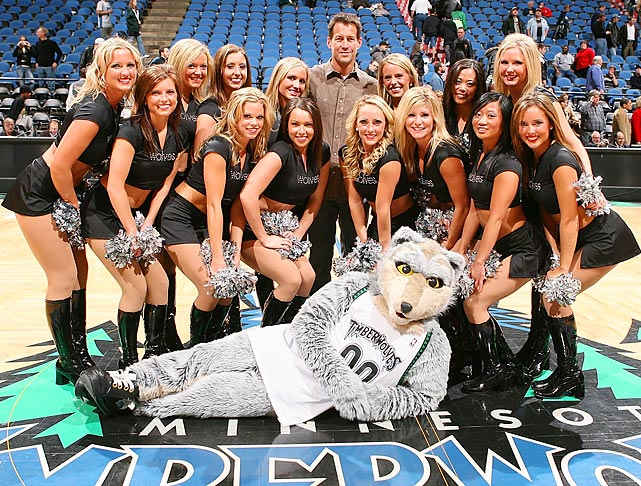 Celebrities Posing With Cheerleaders - Sports Illustrated