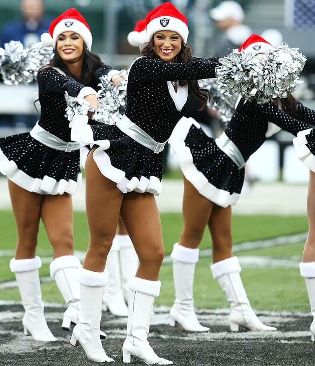 NFL Cheerleaders: Week 15 - Sports Illustrated