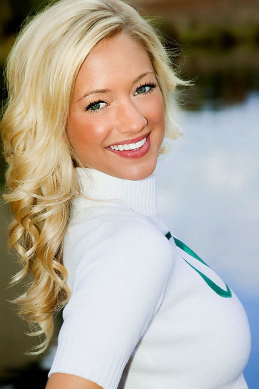 Cheerleader of the Week - Sports Illustrated