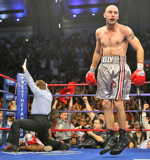 Kelly Pavlik Through The Years - Sports Illustrated