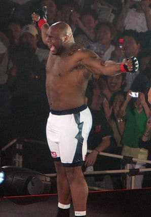 Sapp returns on New Year's Eve - Sports Illustrated