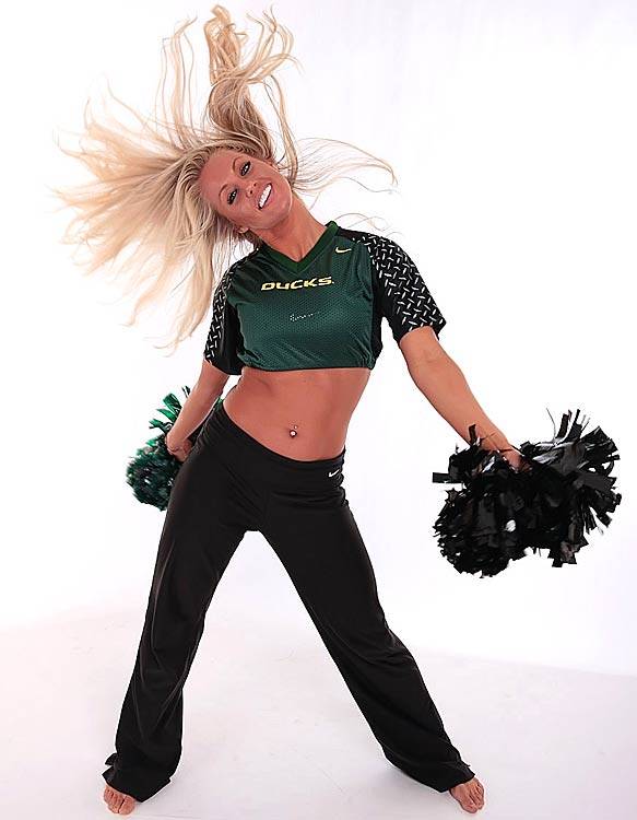 Oregon Cheerleaders - Sports Illustrated