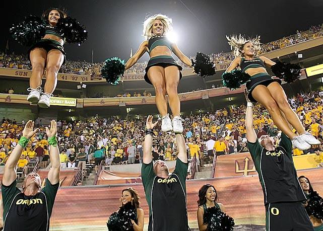 Oregon Cheerleaders - Sports Illustrated
