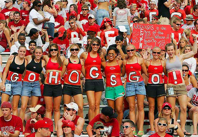 College Fans in Bodypaint - Sports Illustrated