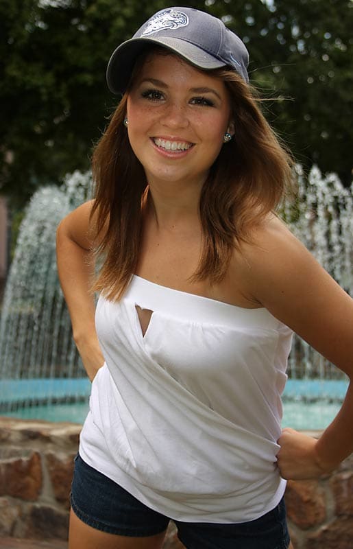 Cheerleader of the Week - Sports Illustrated