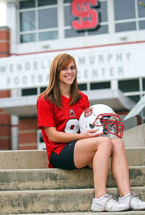 Cheerleader of the Week - Sports Illustrated