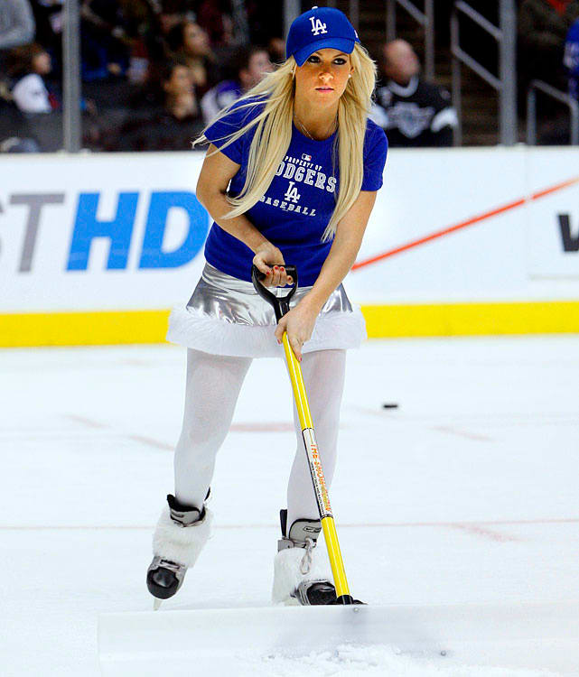 LA Kings Ice Crew - Sports Illustrated