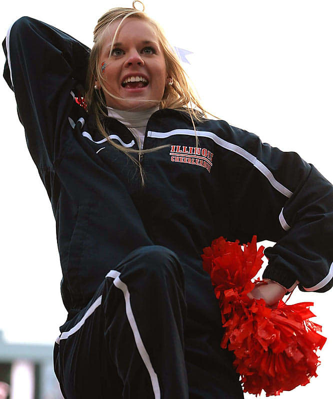 Cheerleader of the Week - Sports Illustrated