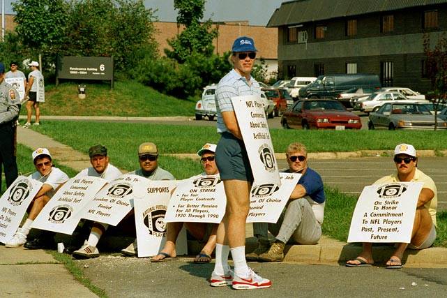 Rare Photos from the 1987 NFL Season - Sports Illustrated