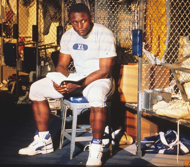 Rare Photos from the 1990 NFL Season - Sports Illustrated