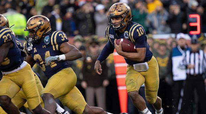 Malcolm Perry stars for Navy: QB rushes for record in win over Army ...