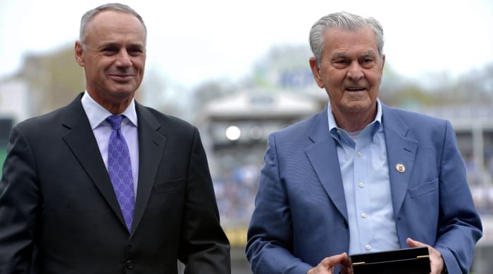 Kansas City Royals: David Glass, former owner, dies - Sports Illustrated