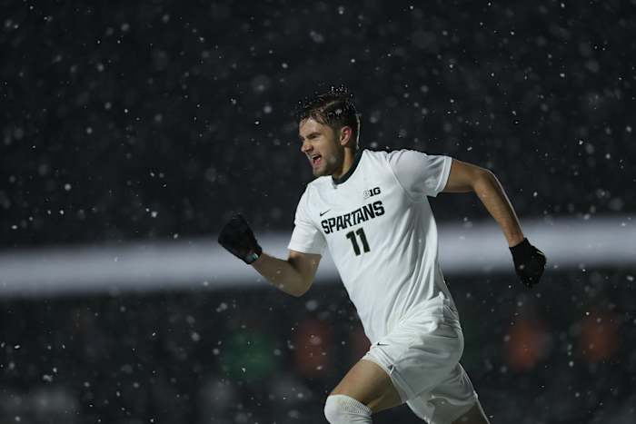 Spartans and Snow Douse Flames, 2-0, In NCAA Tourney - Sports ...