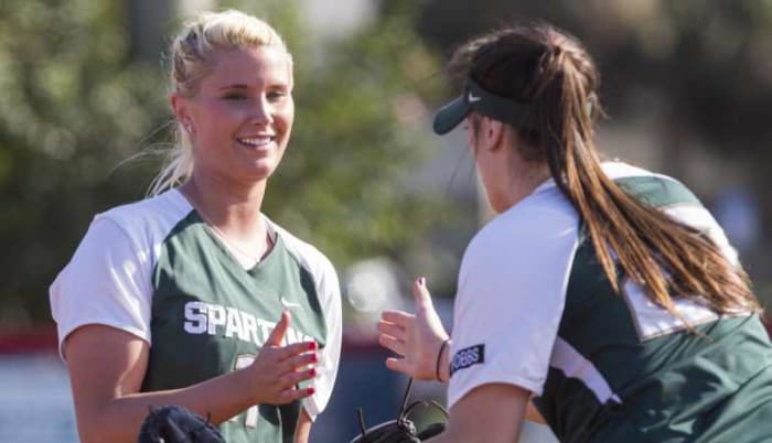 MSU SOFTBALL: Spartans go 2-0 at C of C Tournament - Sports Illustrated ...
