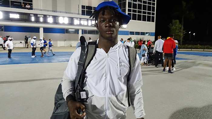 Elite 2022 DB Kamari Wilson Views Florida Gators Coach as 'Father ...