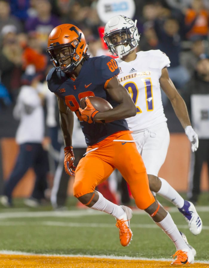 Illinois WR Edwin Carter Entering Transfer Portal - Sports Illustrated ...
