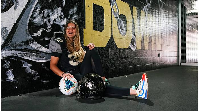 Vanderbilt kicker Sarah Fuller is first woman to play in Power 5 game ...