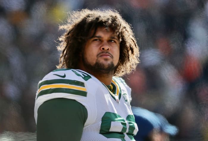 After two seasons mostly on the side, James Looney was shifted to tight ...