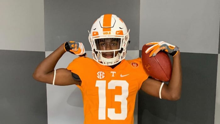 Four-Star In-State WR Taylor Groves 'Feels Like a Priority for ...