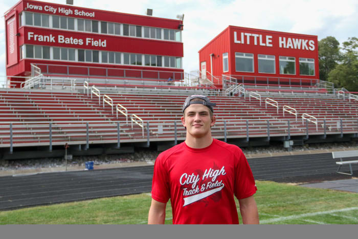 HN TV: One-on-One with Ben Kueter - Sports Illustrated Iowa Hawkeyes ...