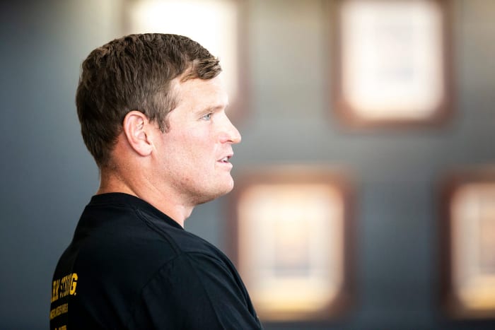 HN TV: Marshal Yanda Discusses ANF Honor - Sports Illustrated Iowa ...