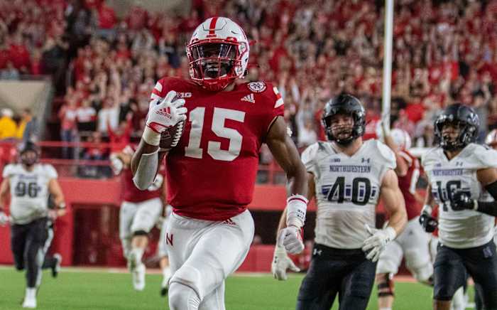 Zavier Betts Leaves Huskers; Defense Dominates Nebraska Football ...