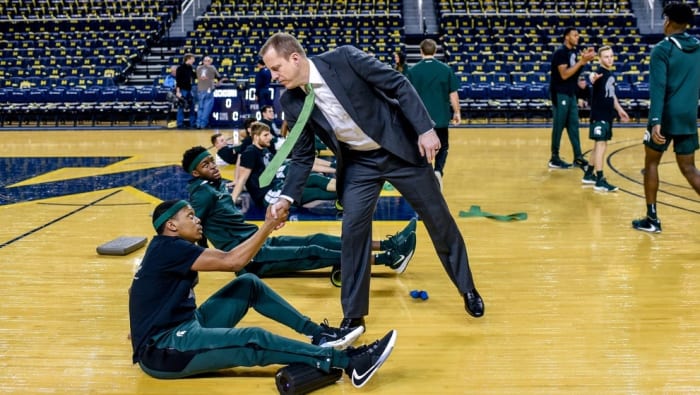 Here's What Indiana Assistant Coach Dane Fife Said on the A.J. Guyton ...