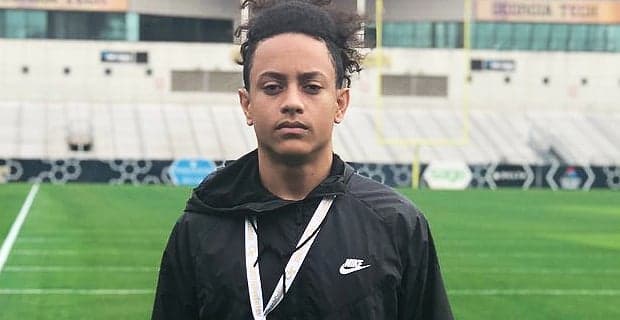 Football: Derek Spearman Announces Commitment to UConn - Huskies Report