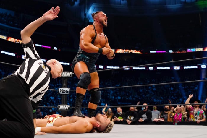 AEW Dynamite: Wardlow nears breakout moment in match vs. CM Punk - Sports Illustrated