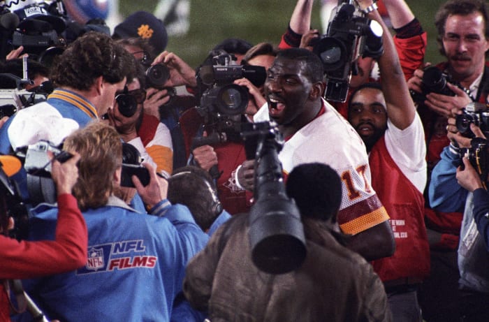 Doug Williams Shocked the Sports World in Super Bowl XXII - HBCU Legends