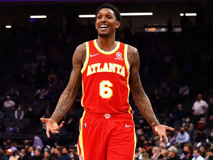 Remembering All 19 Players Who Wore No. 6 for Hawks - Sports ...