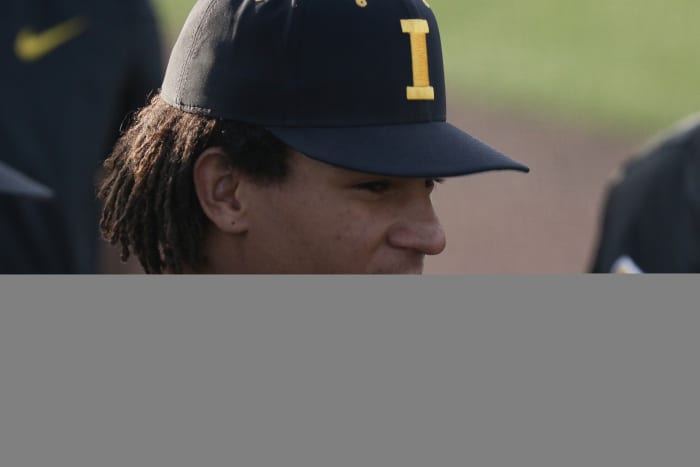 Marcus Morgan Hurls Hawkeyes to Win - Sports Illustrated Iowa Hawkeyes ...