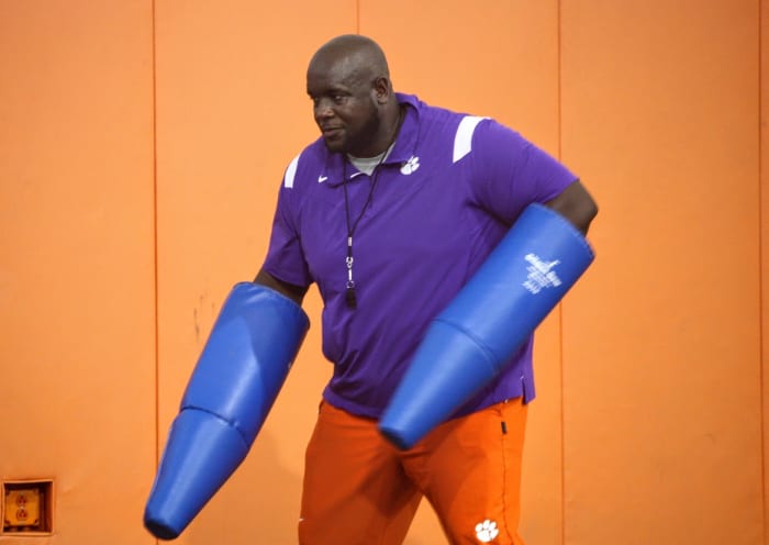 Nick Eason On NIL and Recruiting: If You're 'Chasing Dollars' Clemson ...