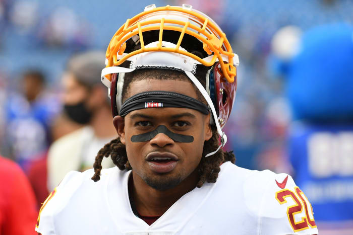 Washington Commanders Sign Andrew Norwell: Contract Breakdown Looks ...