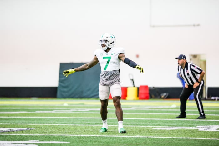 Oregon Ducks Football Wide Receiver Seven McGee Likens the New Offense ...