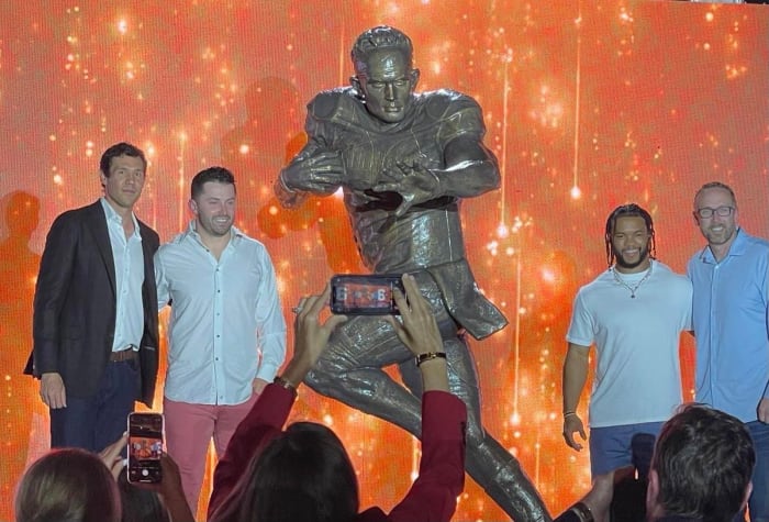 Oklahoma Reveals Baker Mayfield's Heisman Park Statue - Sports ...