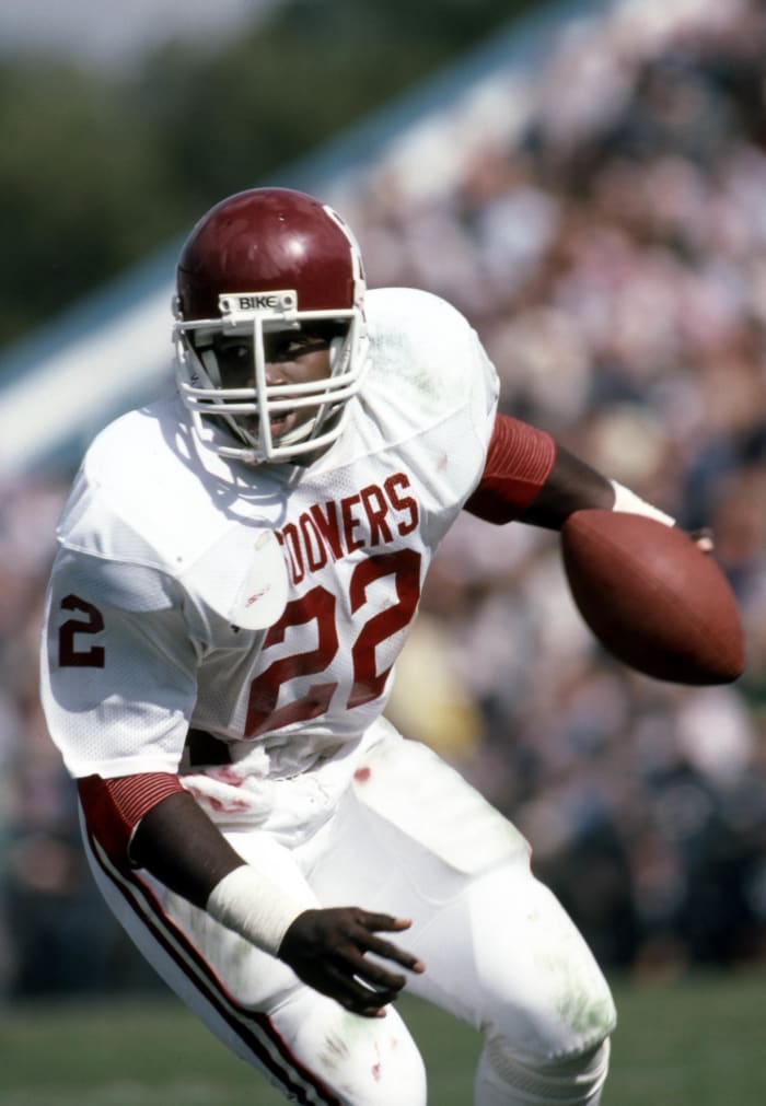 Former Oklahoma RB Marcus Dupree Helps Save Woman After Highway Crash ...