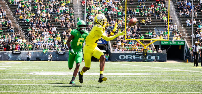 Where the Oregon Wide Receivers Stand Heading Into the Summer - Sports ...
