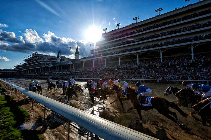 Photos: Memorable finishes at the Kentucky Derby - Sports Illustrated