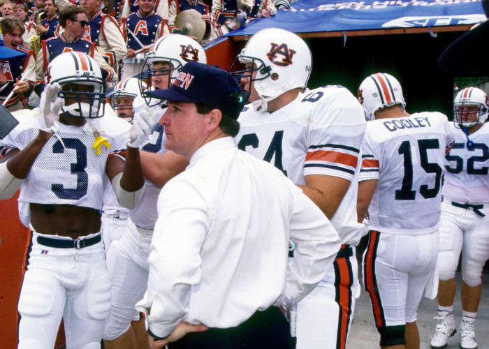Top ten rushing leaders in Auburn Football history - Sports Illustrated ...