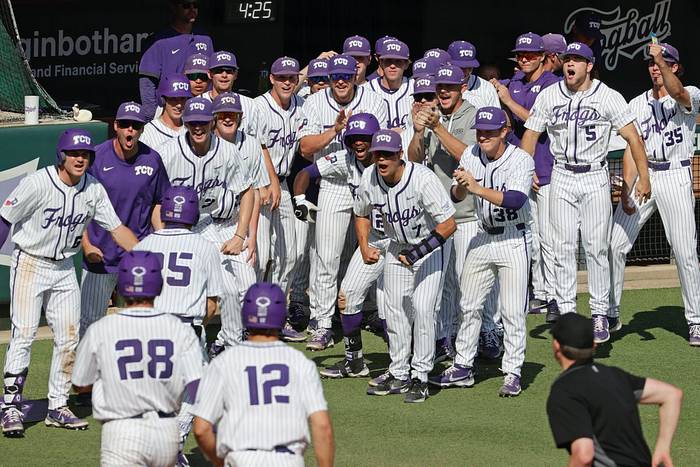 TCU Baseball: Horned Frogs Sweep Jayhawks - Sports Illustrated TCU ...