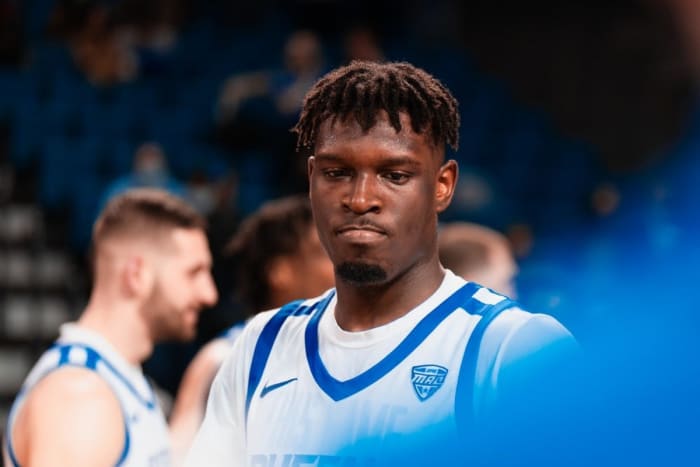 Former Buffalo Forward Josh Mballa Announces Commitment to Ole Miss ...