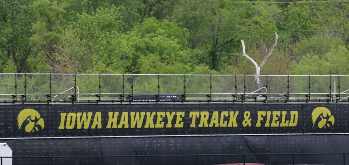 Iowa Men's Track 2nd at B1G Ten Meet - Sports Illustrated Iowa Hawkeyes ...